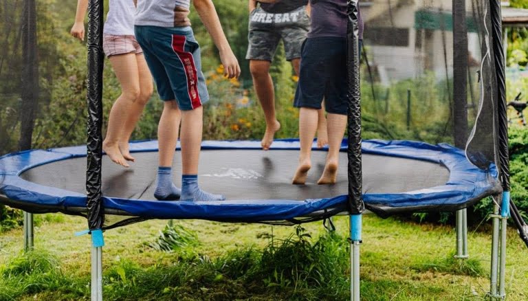 Danger du trampoline : quels sont les risques de blessure ...